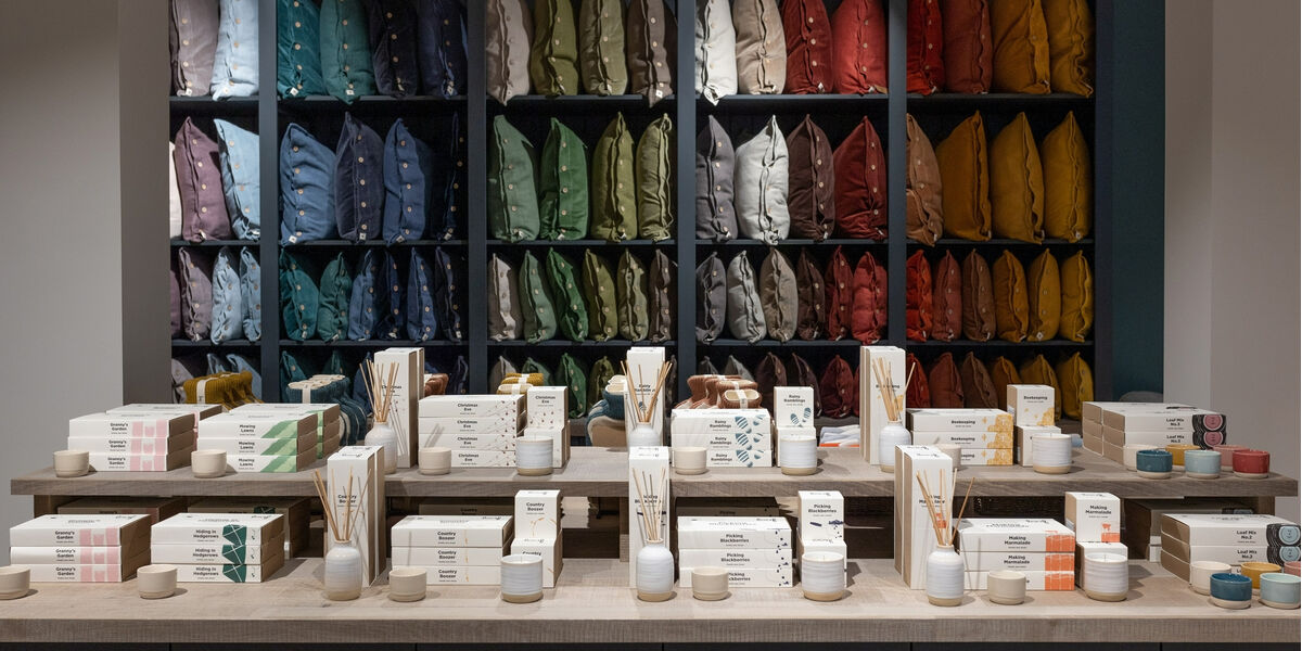 Edinburgh Loaf Shack | Furniture Showroom | Loaf