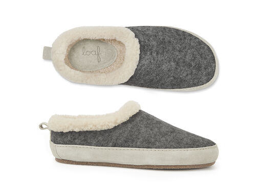 Snuggins Snugback | Ultimate Snug Slipper | Loaf