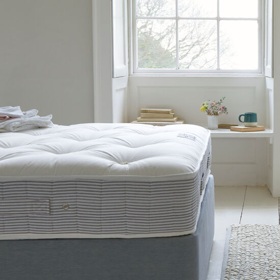 Comfy Sofas, Beautiful Beds & Laid-Back Furniture for the Home | Loaf